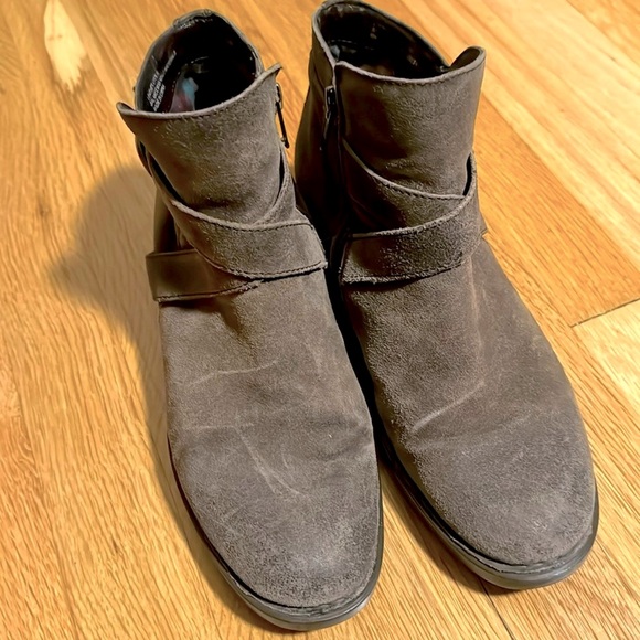 Born | Shoes | Born Distressed Brown Suede Boots With Buckle And Side ...
